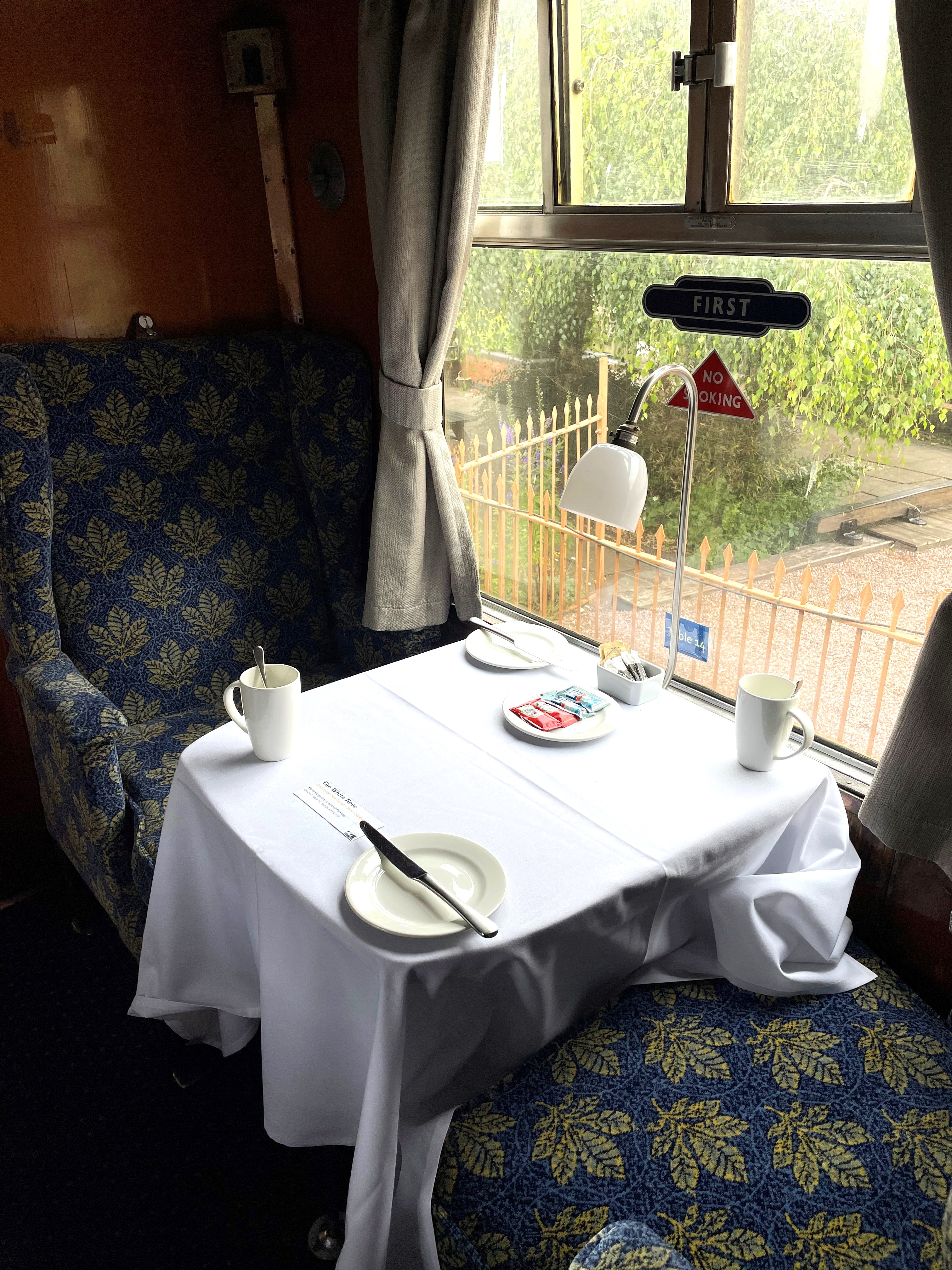 First Class Yorkshire Steam and Chatsworth House | Shearings