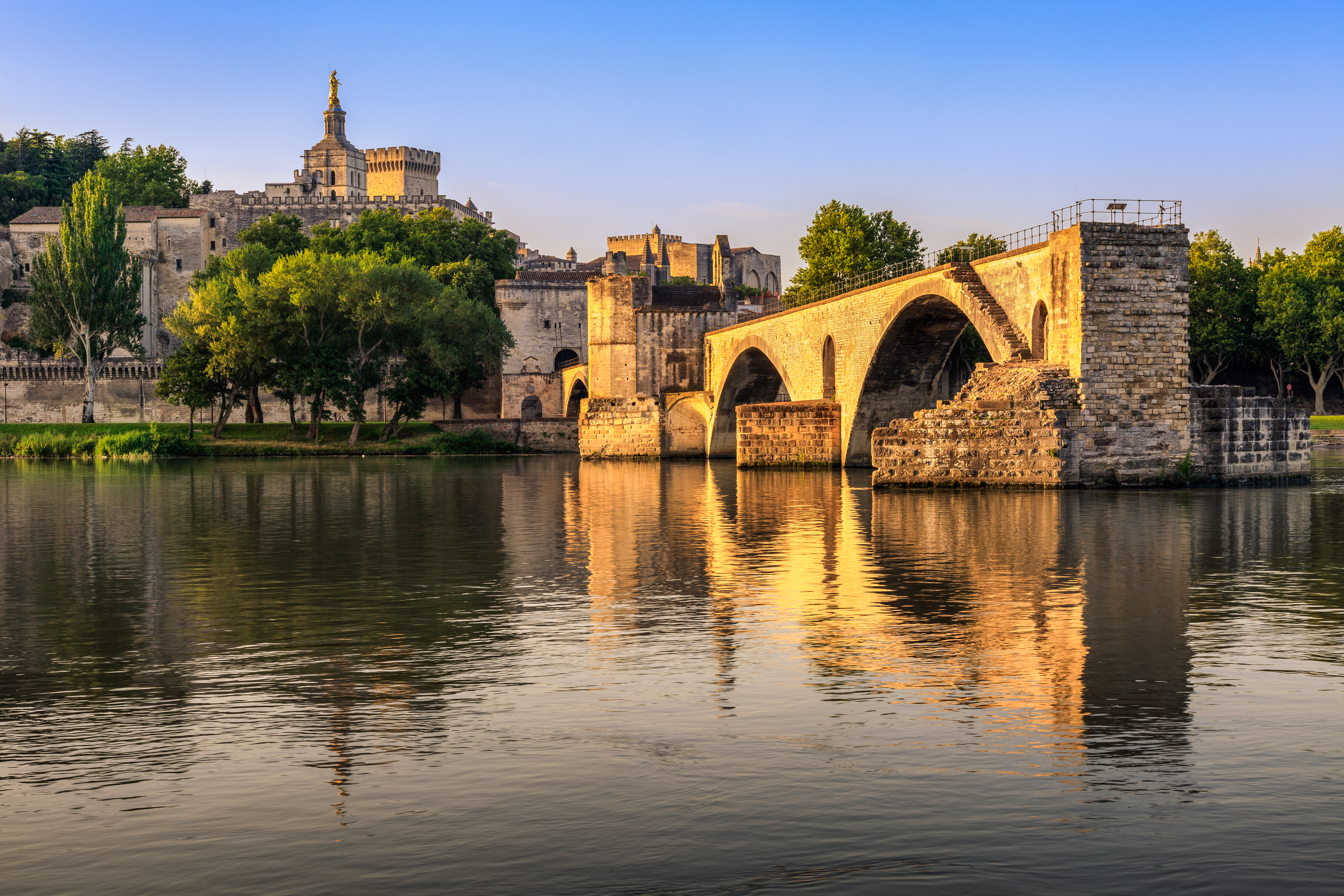 Beauty of the Rhône – Lyon, Arles and Avignon | Shearings