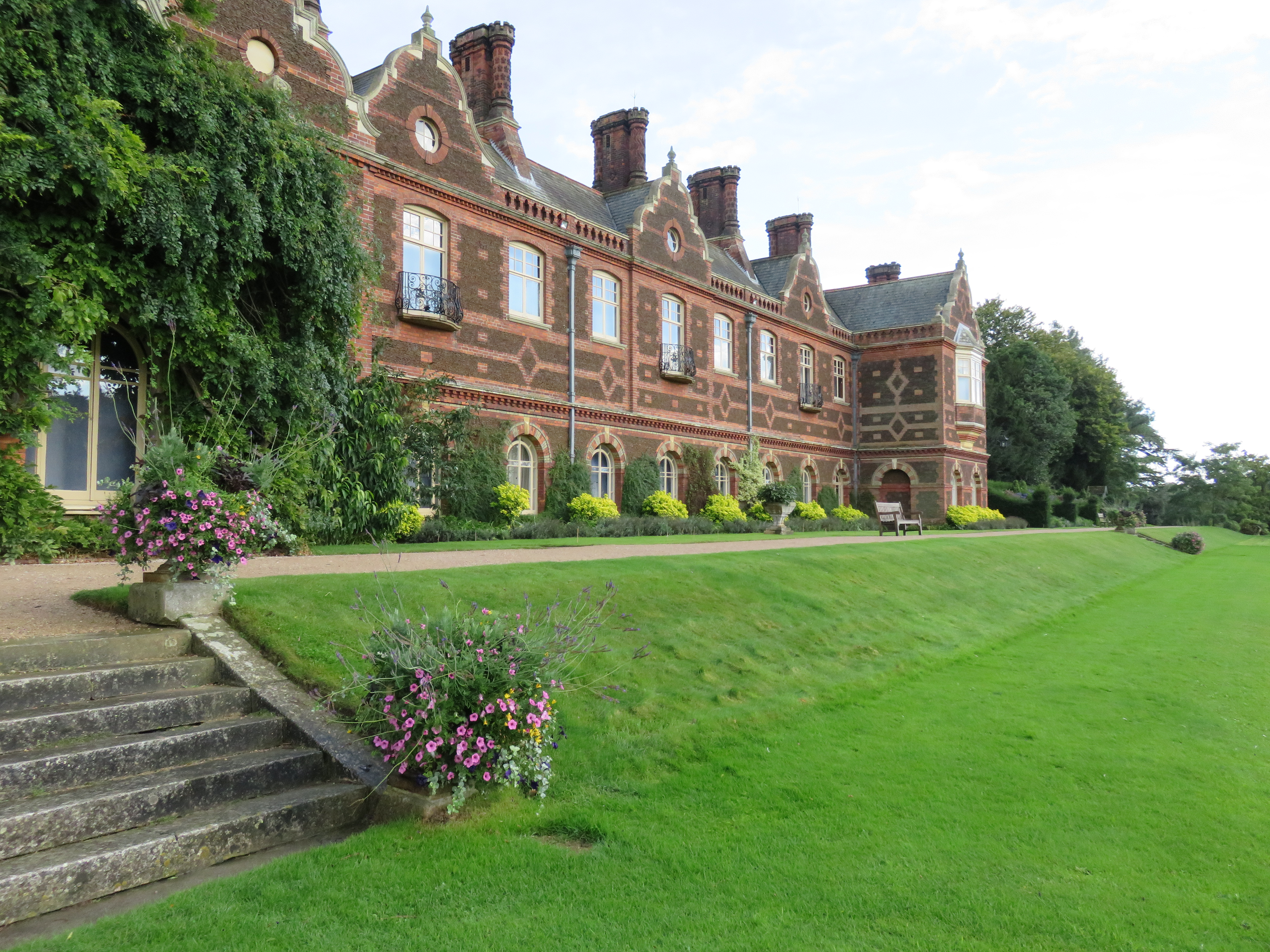 Self Drive Holidays | Self-Drive Hotel Breaks | Shearings