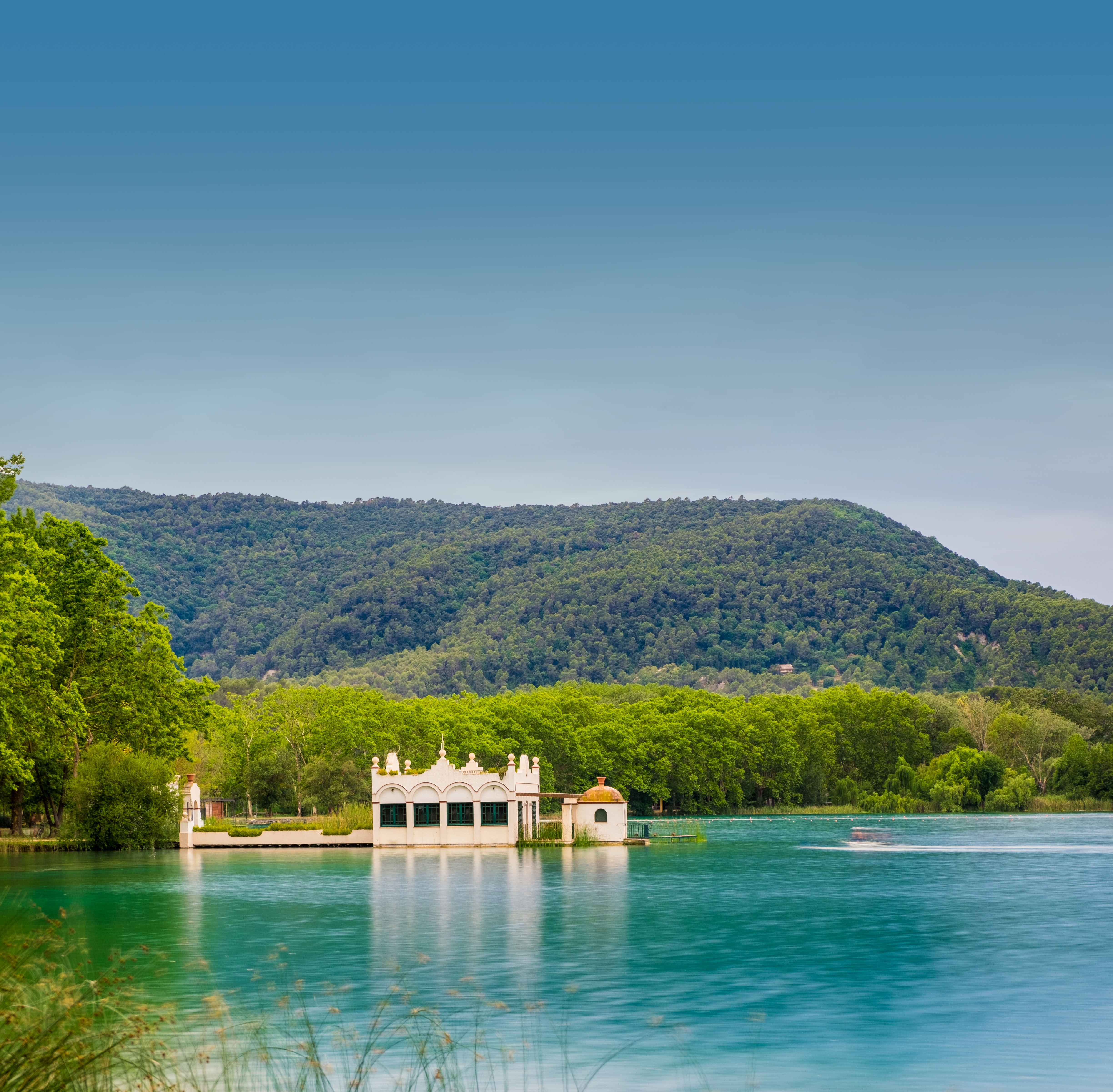 Little Boats of the Mediterranean | Leger Holidays