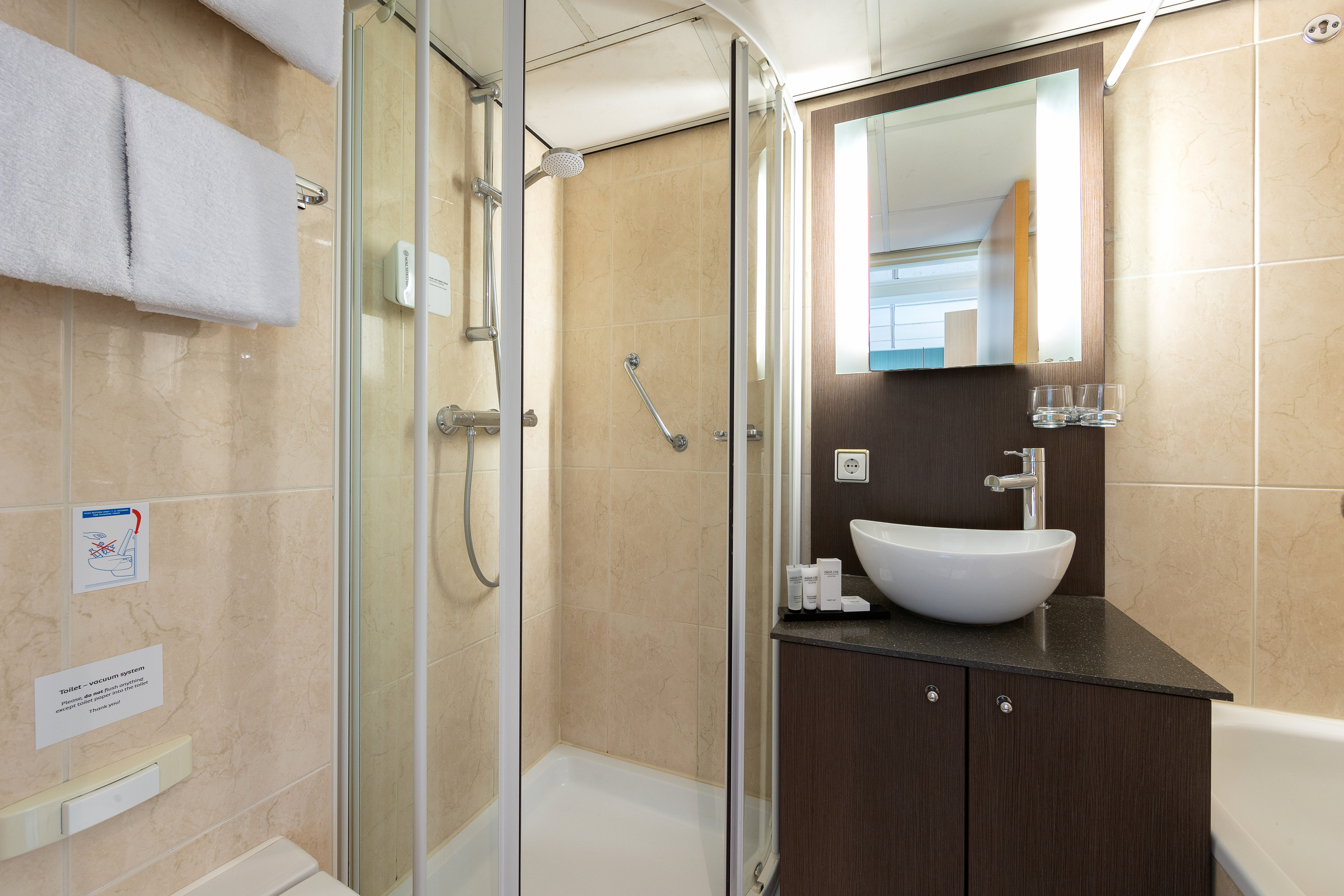 The 4-star MS Serenade 1 river cruise ship | Leger Holidays